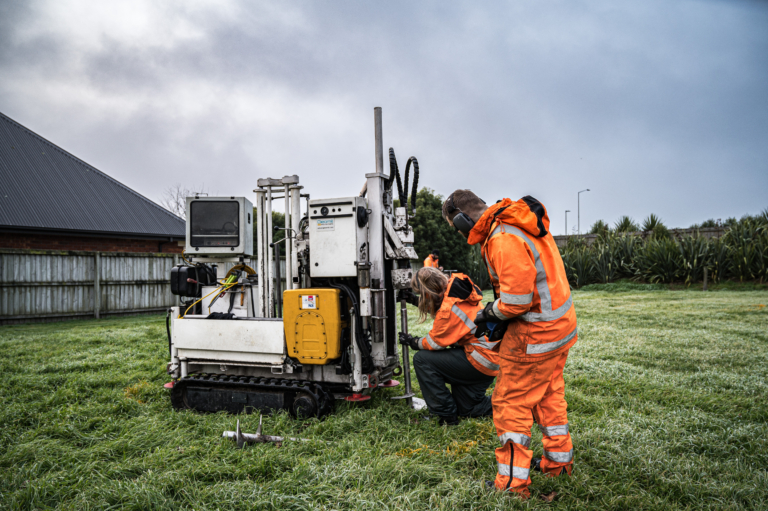 What is a cone penetration test (CPT) - GEOCIVIL Geotechnical Testing ...